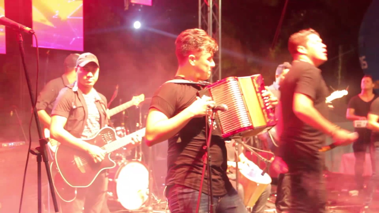RAFA PEREZ LA EVOLUCION - EN VIVO - EXITOS DE RAFA PEREZ EN LA ERA ...