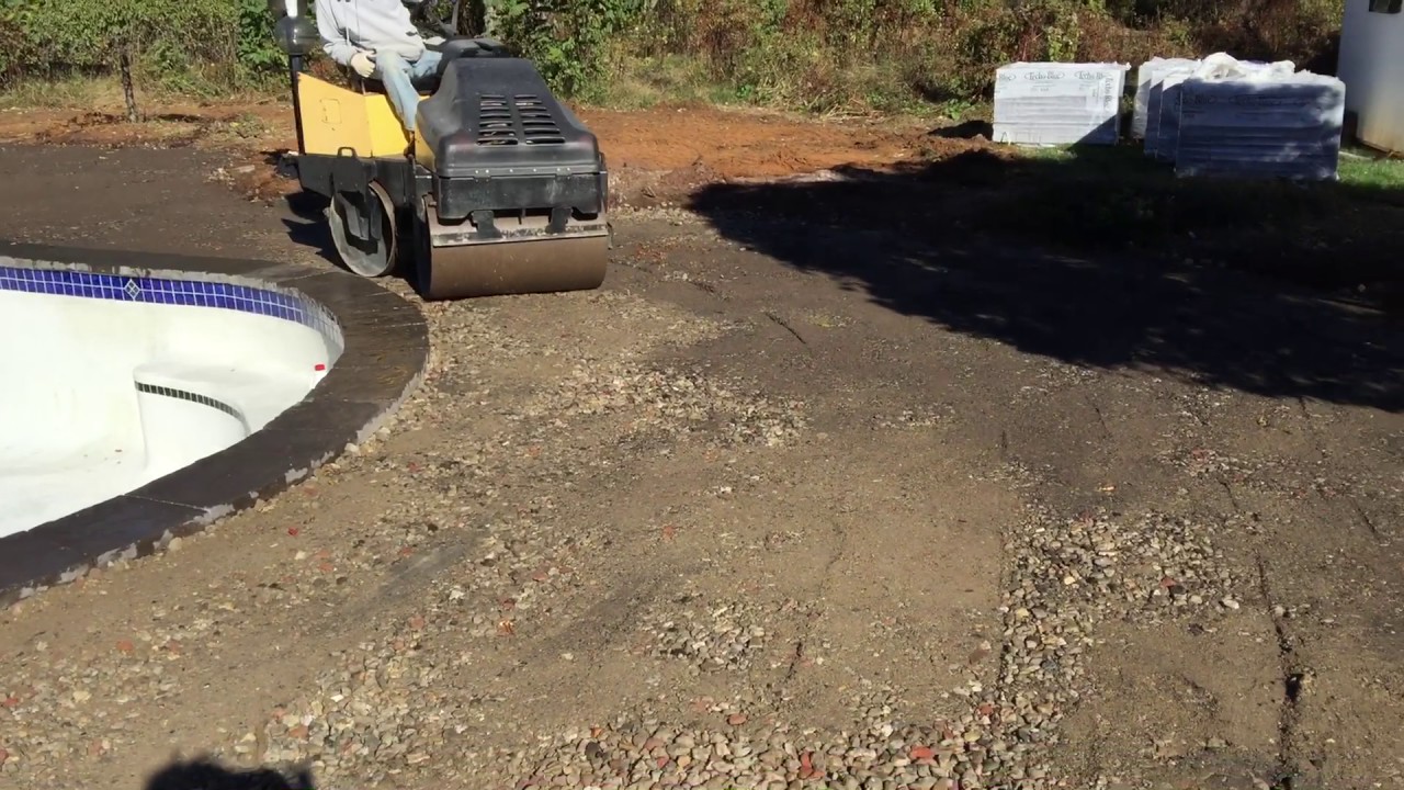 Stone and patio professionals how to compact properly - YouTube