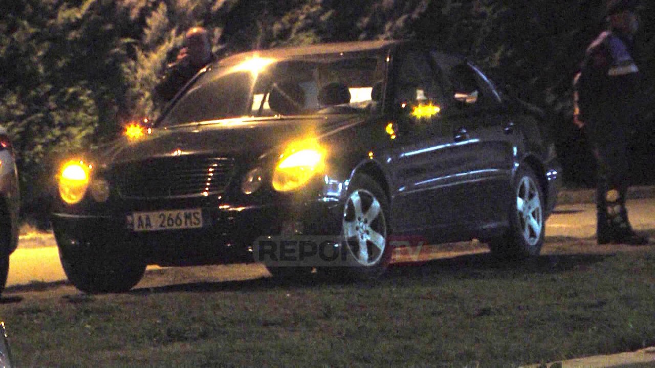 Report TV - Ja 'Benz'-i ku u qëlluan Erion Benga dhe Griselda Gjikolaj ...