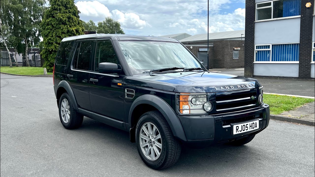 Land Rover Discovery 3 - Commercial Conversion - YouTube