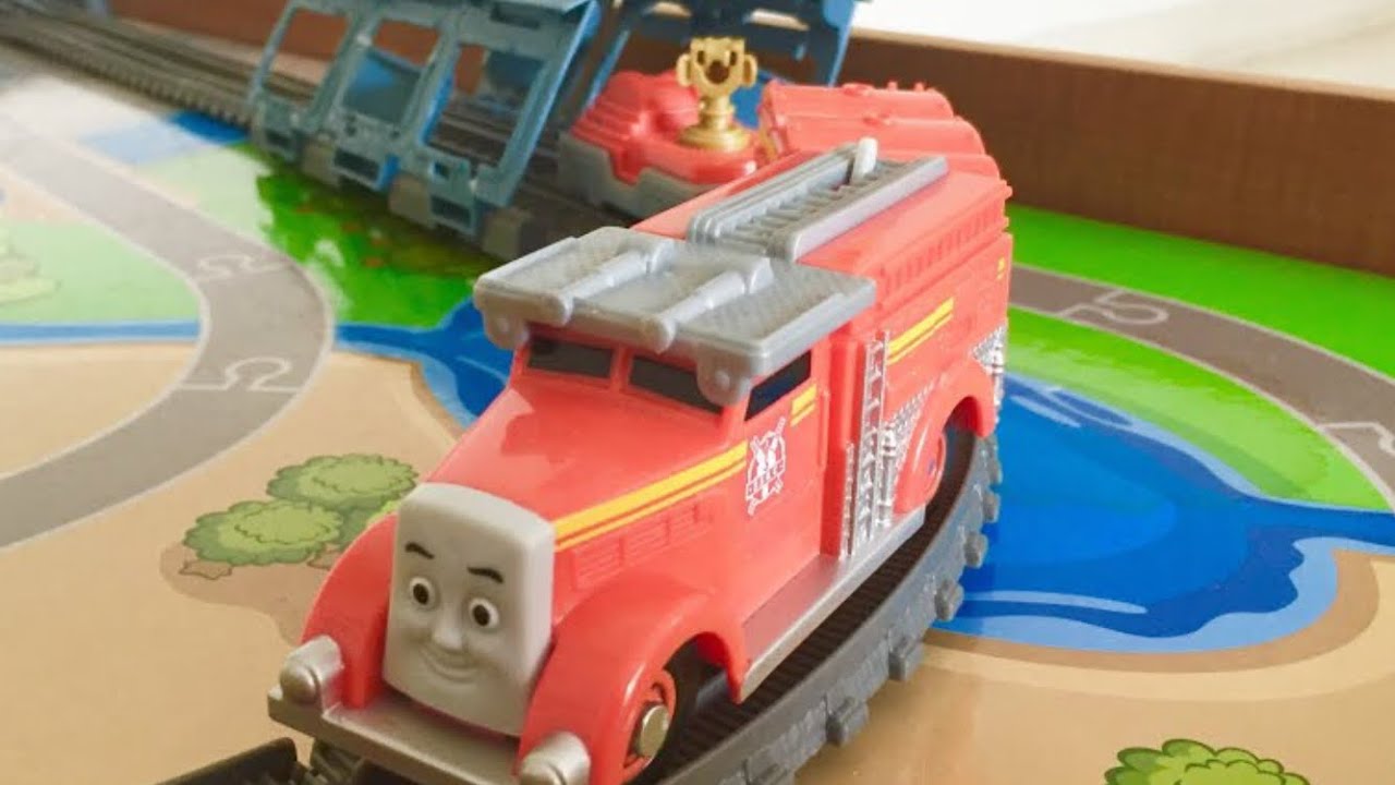 Thomas and Friends Trackmaster Motorized Flynn - YouTube