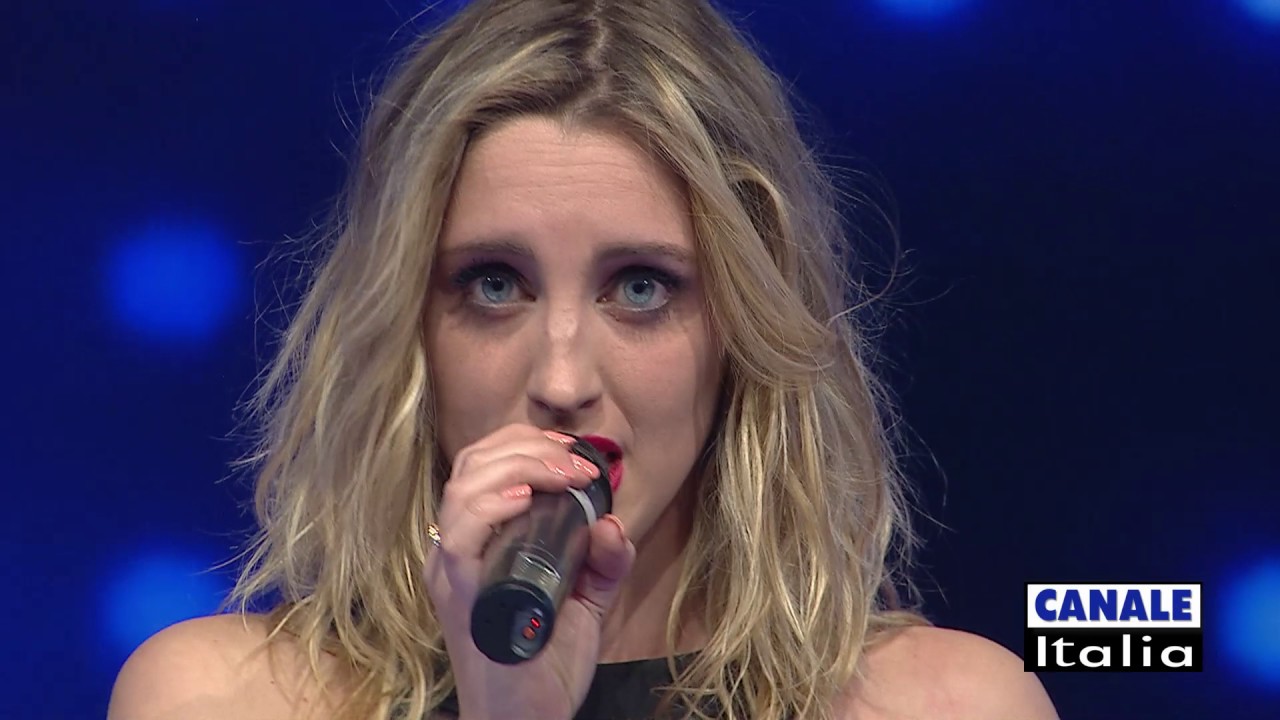 I Monelli "L'altra metà di me" | Cantando Ballando (HD) - YouTube