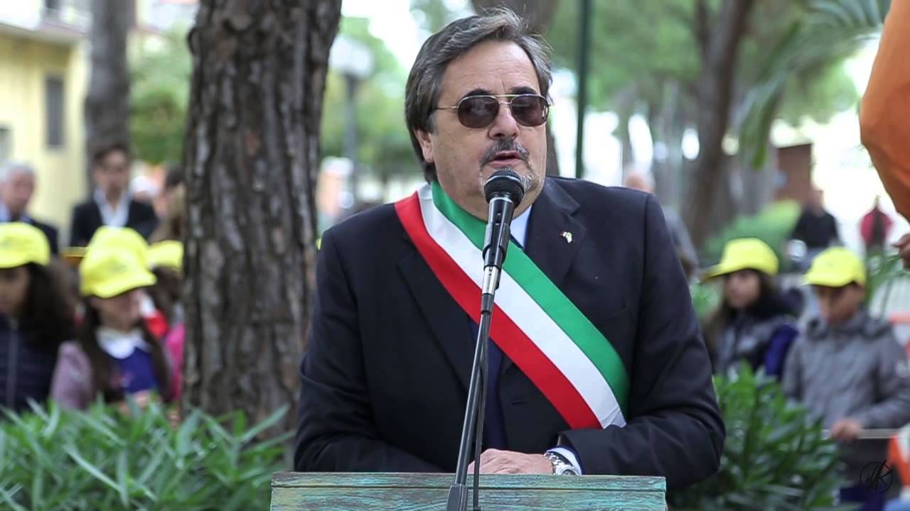 Inaugurato monumento in memoria del Carabiniere Cosimo Luigi Miccoli ...