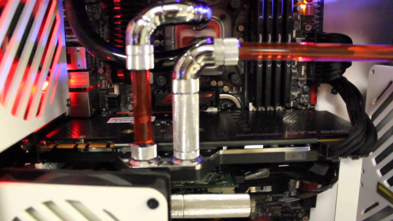 Coolermaster Cosmos II 75TB Ultra Tower - Server-Tech - YouTube