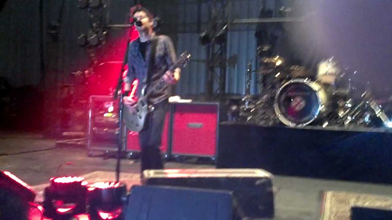 Chevelle- the red live - YouTube
