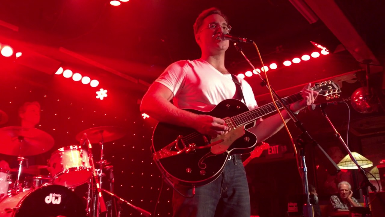 Dave Bennett Trio- Folsom Prison Blues - YouTube