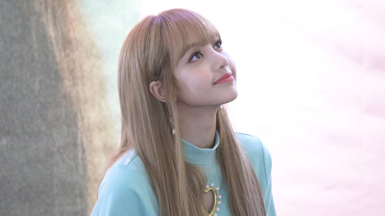 블랙핑크(BLACKPINK) 리사(Lisa) [SQUARE UP FAN SIGNING EVENT] 4K 직캠 by 비몽 ...