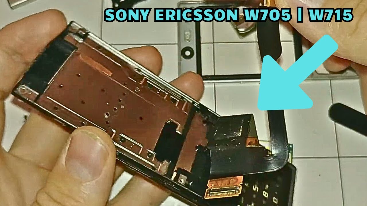 Nie Uwierzysz, Jak Łatwo Zdemontować Sony Ericsson W705 - YouTube
