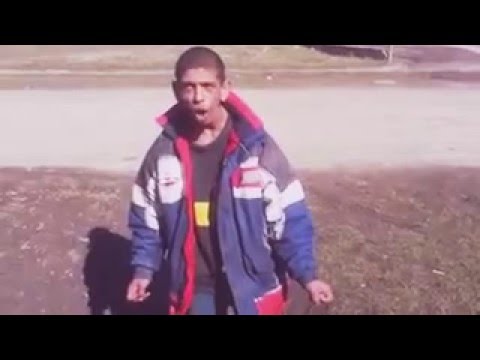 o esmigol que canta - YouTube