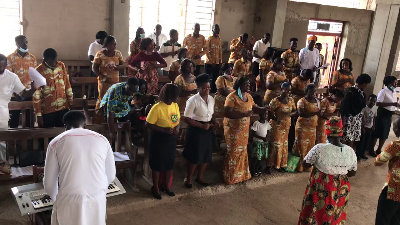 Kwadaso SDA Singing Band Yesu Aso3 me by GME - YouTube