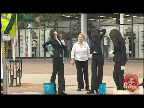 Live Mannequin Prank