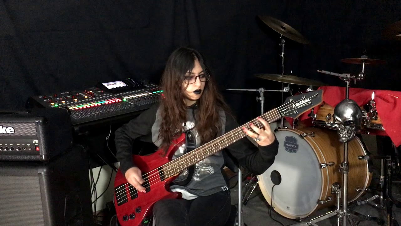 INRI - Rey Bizarro - Bass by Dark Angel (Nicole Valenzuela) - YouTube