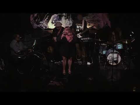 Megan Lokken - Singers LA @vibratogrillandjazz4186 - YouTube