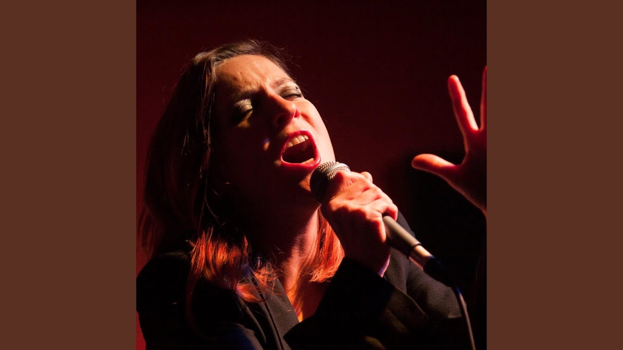 Maria Lisboa - YouTube