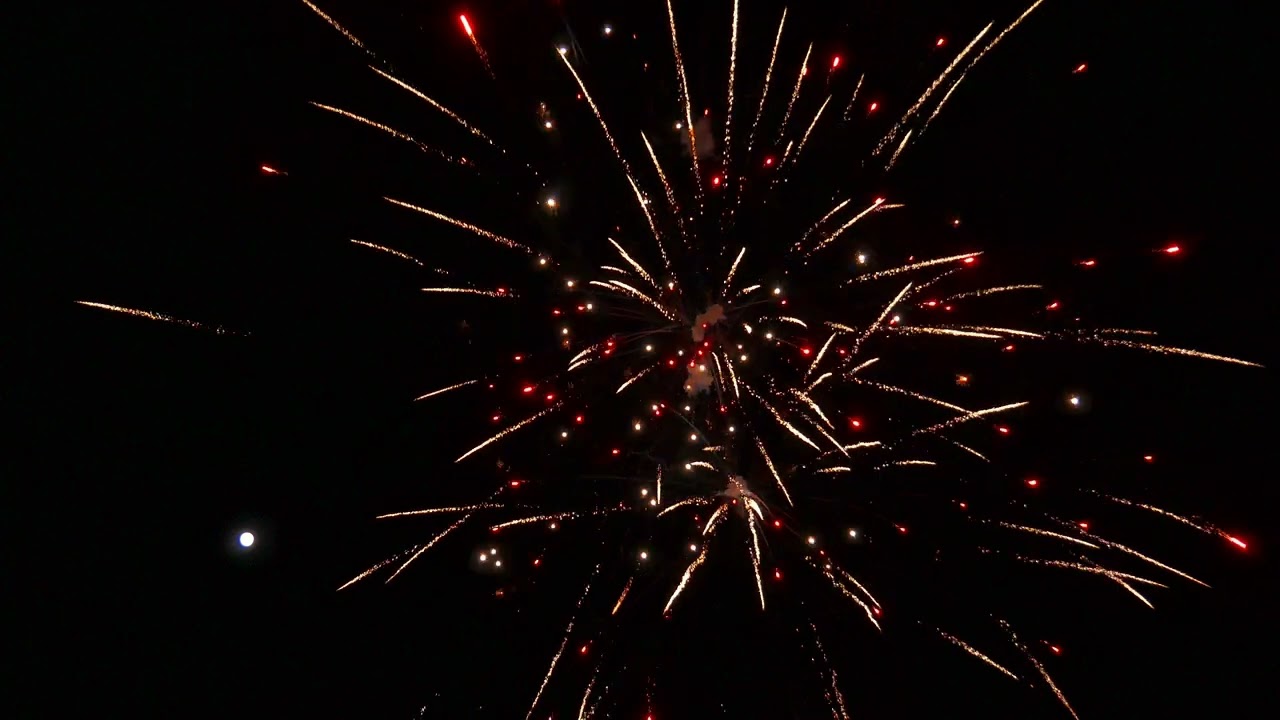 Outlaw Value Pack Fireworks - YouTube