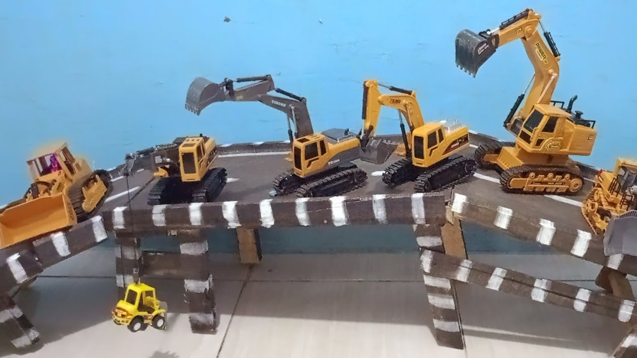 RC Excavator, Bulldozer, Crane, Wheel Loader Parkir Di Jalan Raya - YouTube