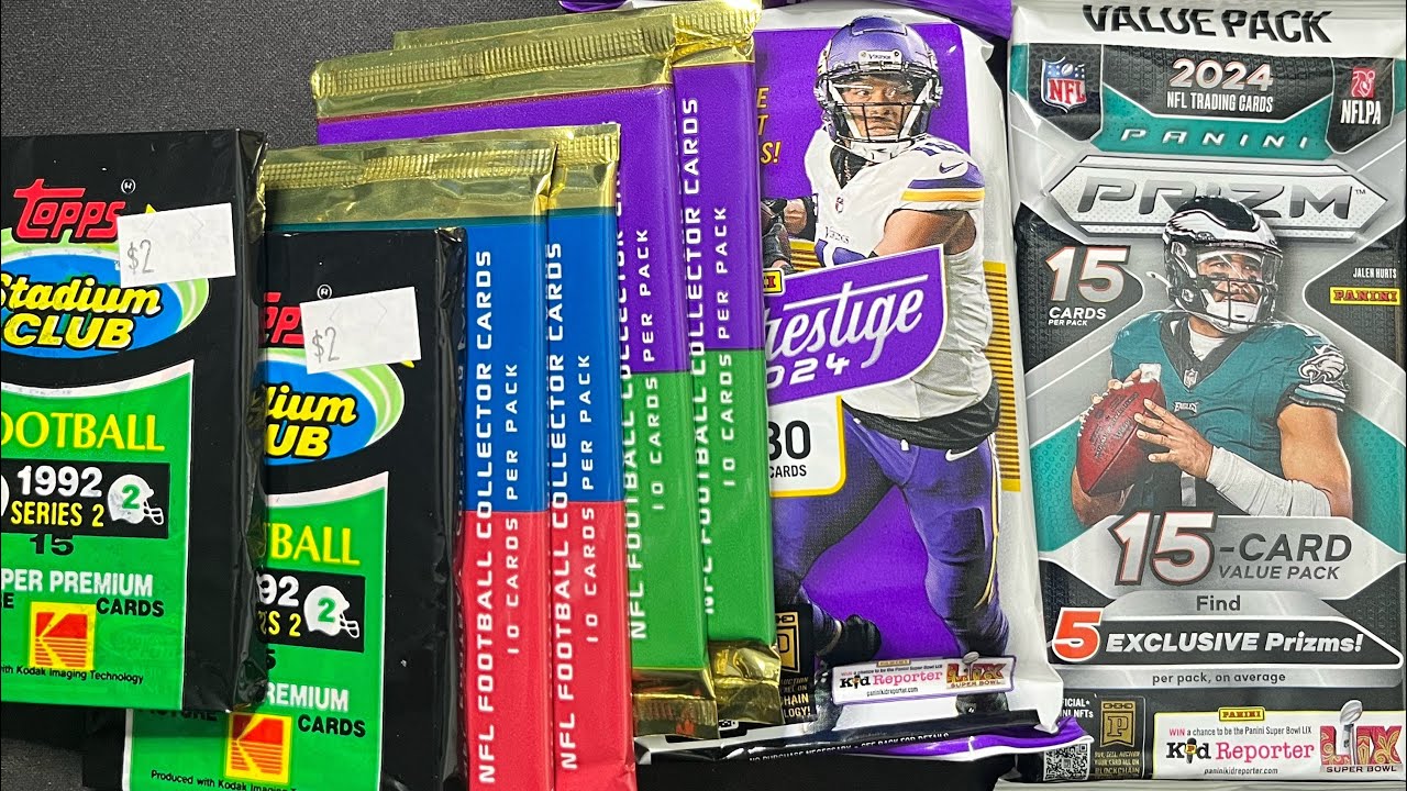 Opening some football packs got a nice hall of fame rookie card 😜# ...