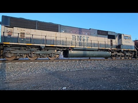 MEGA Coal Train NB 2x4x2 with Executive MAC BNSF 8752 Leads! - YouTube