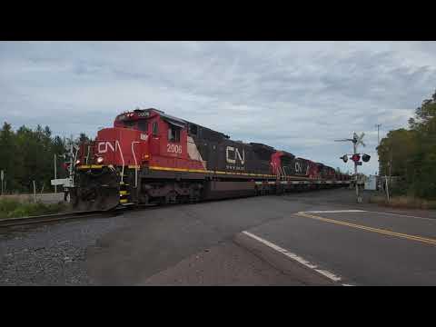 CN C40-8 Trio Leads Ore Empties Out of Two Harbors MN, 10/2/2022 - YouTube