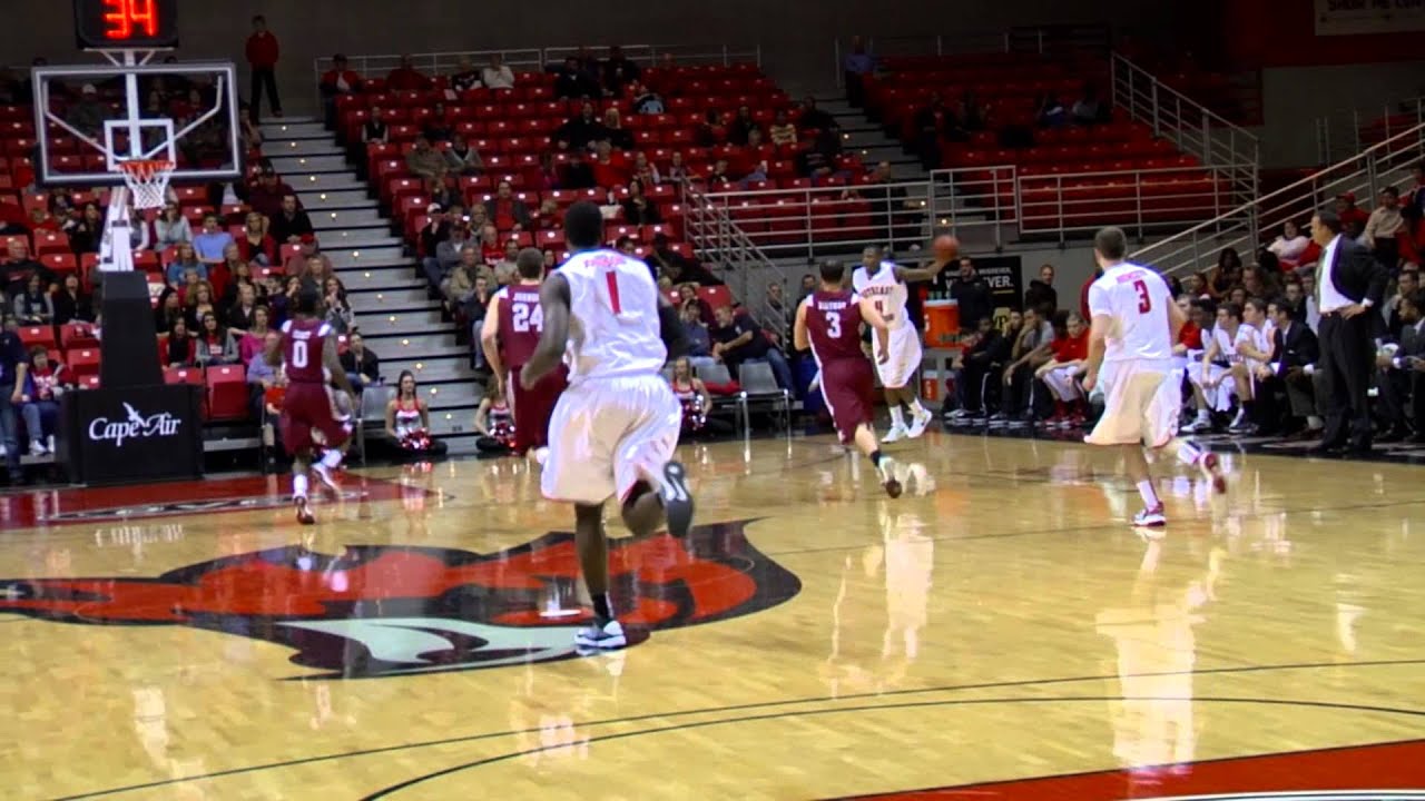 Marcus Lewis Dunk vs. Southeast Missouri - Feb. 2, 2013 - YouTube