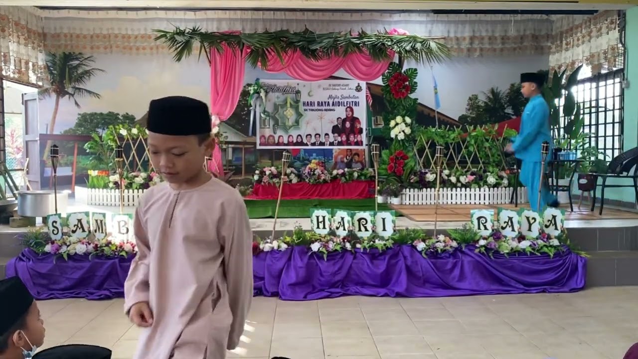 TAHUN 2-PERTANDINGAN PERAGAAN BUSANA HARI RAYA SEMPENA BULAN BAHASA ...