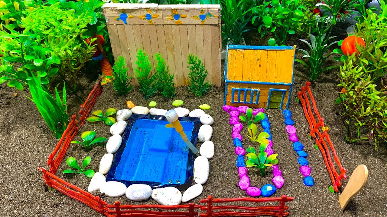 DIY mini Farm Diorama with house for Cow,Pig Mini Hand Pumb Supply ...