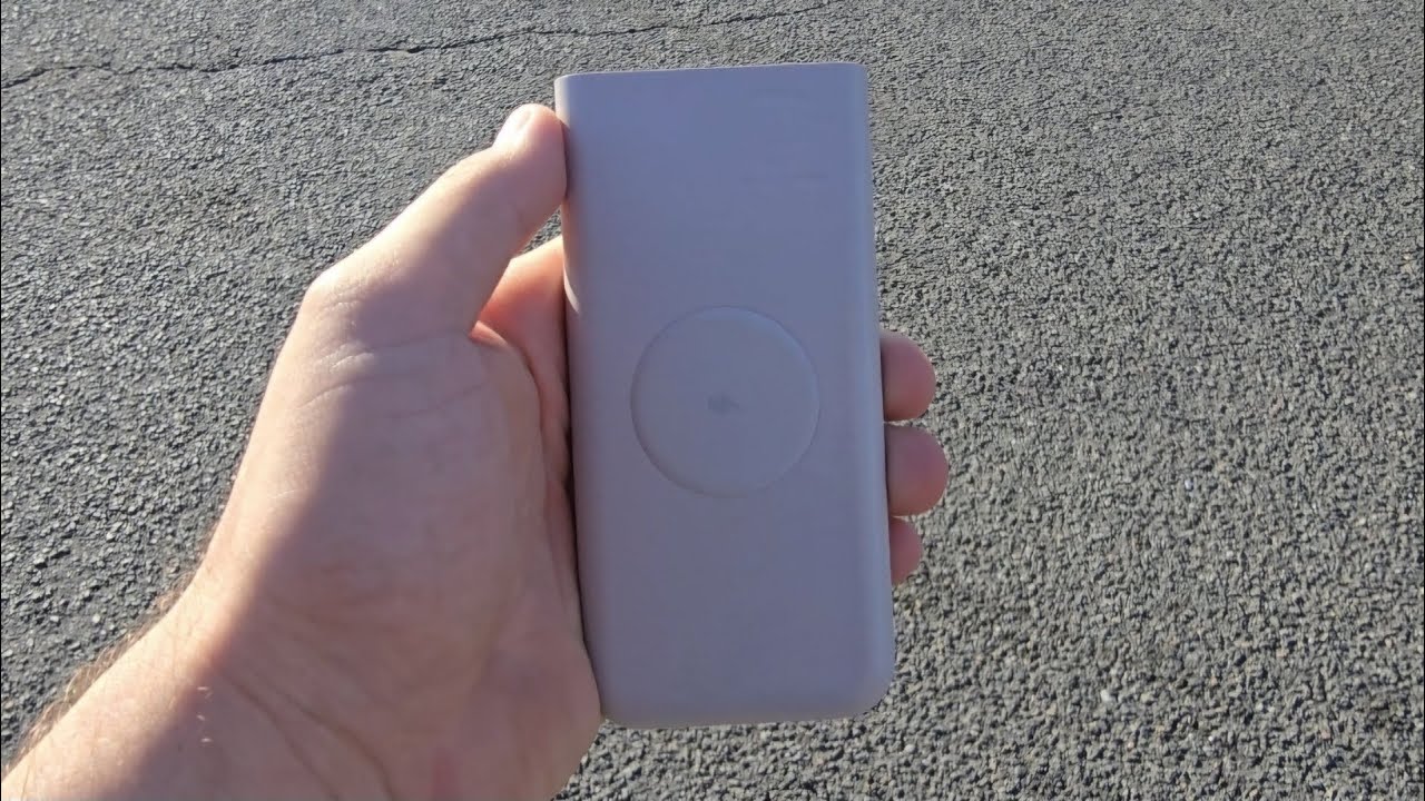 Samsung 10,000 mAh Battery Pack Review #Samsung - YouTube