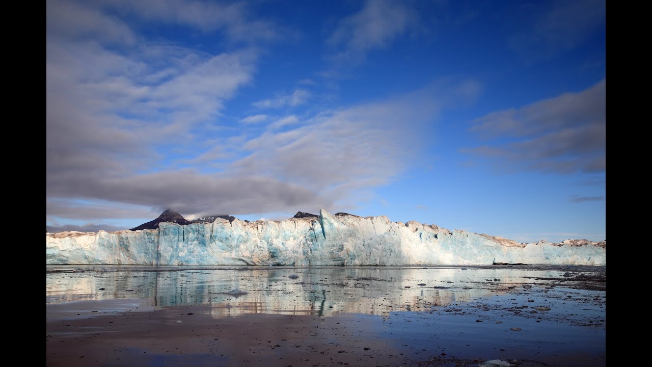 North Pole melting evolution | ACCIONA - YouTube
