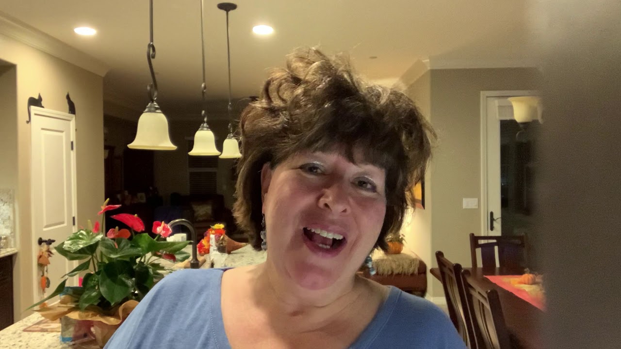 Ann Mulder explains Advent Devotionals - YouTube