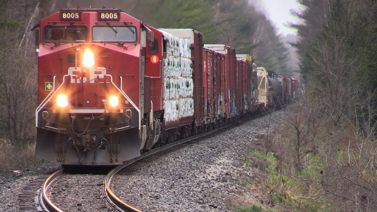 LRT!! CP 8005 at Martinville (02MAY2021) - YouTube