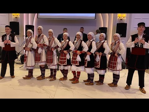 Ετήσιος Χορός πολιτιστικού Συλλόγου Κομάνου Πτολεμαϊδας - YouTube