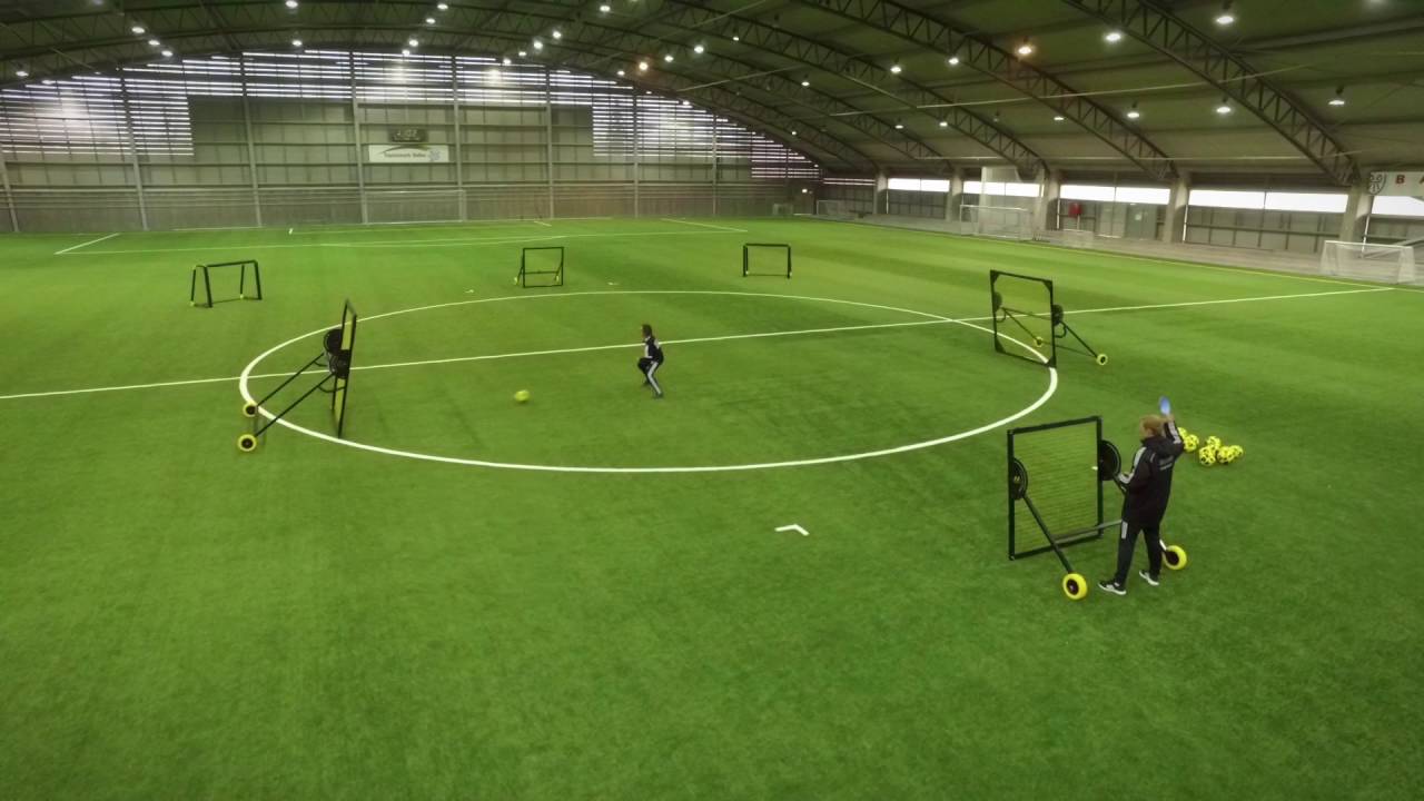 m-station Football Training | Short passing Drill | Fabragas Turn and ...