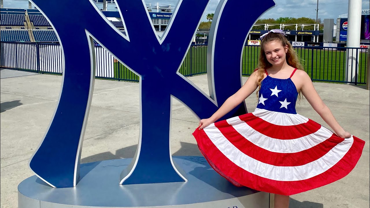 Annabelle DePolis (Anny) preforms the National Anthem at the New York ...