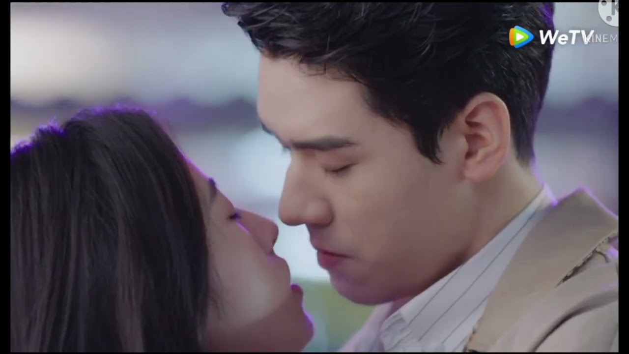 kiss💋😘scene Ling Rui &lu fang ning Begin Again #กงจวิ้น #โจวอวี่ถง ...