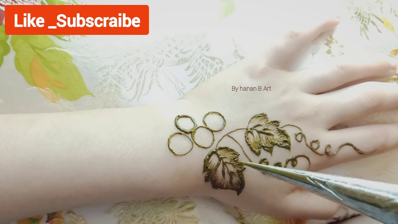 #Henna_ inscription# in the form of a very beautiful grape clusterنقش ...