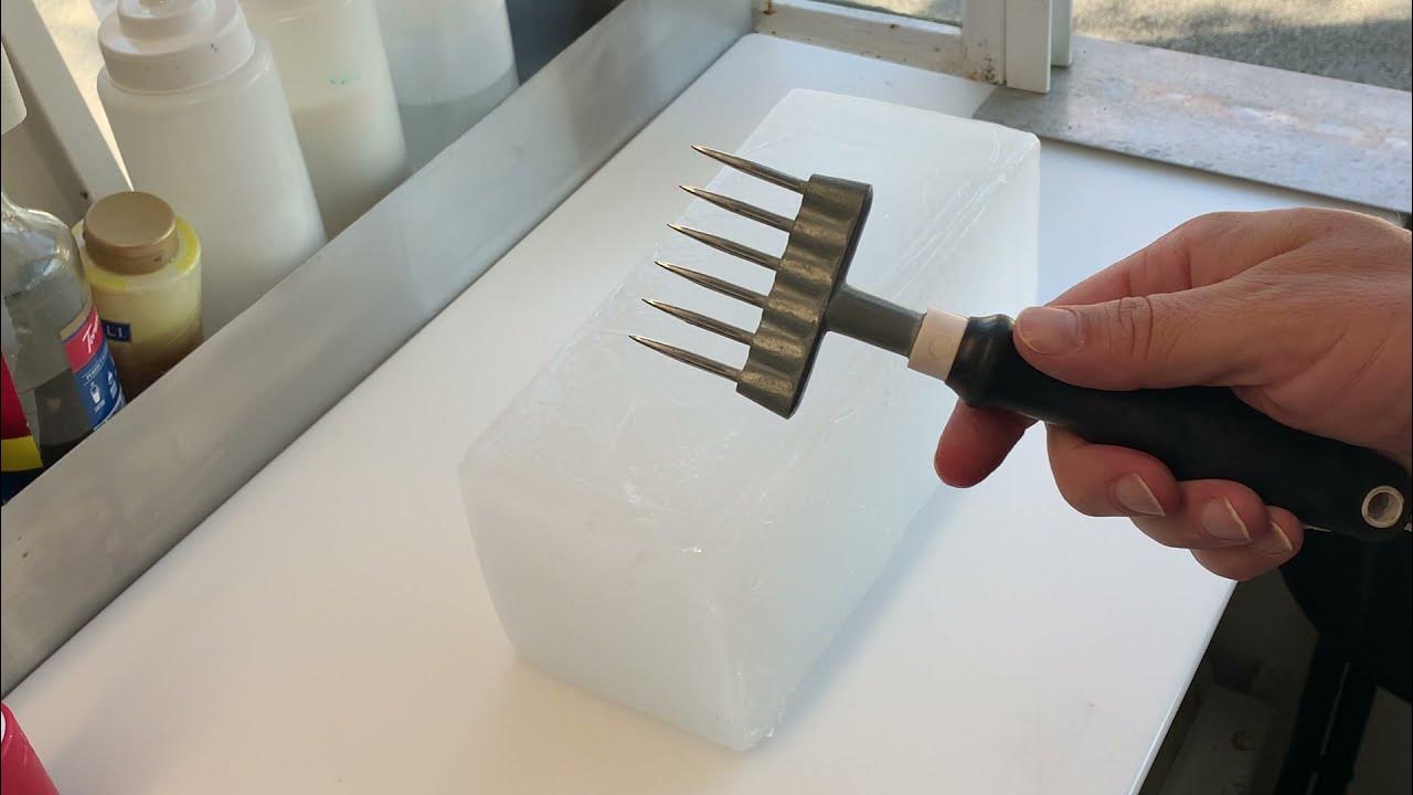How To Cut a 10 LBS Block of Ice - YouTube