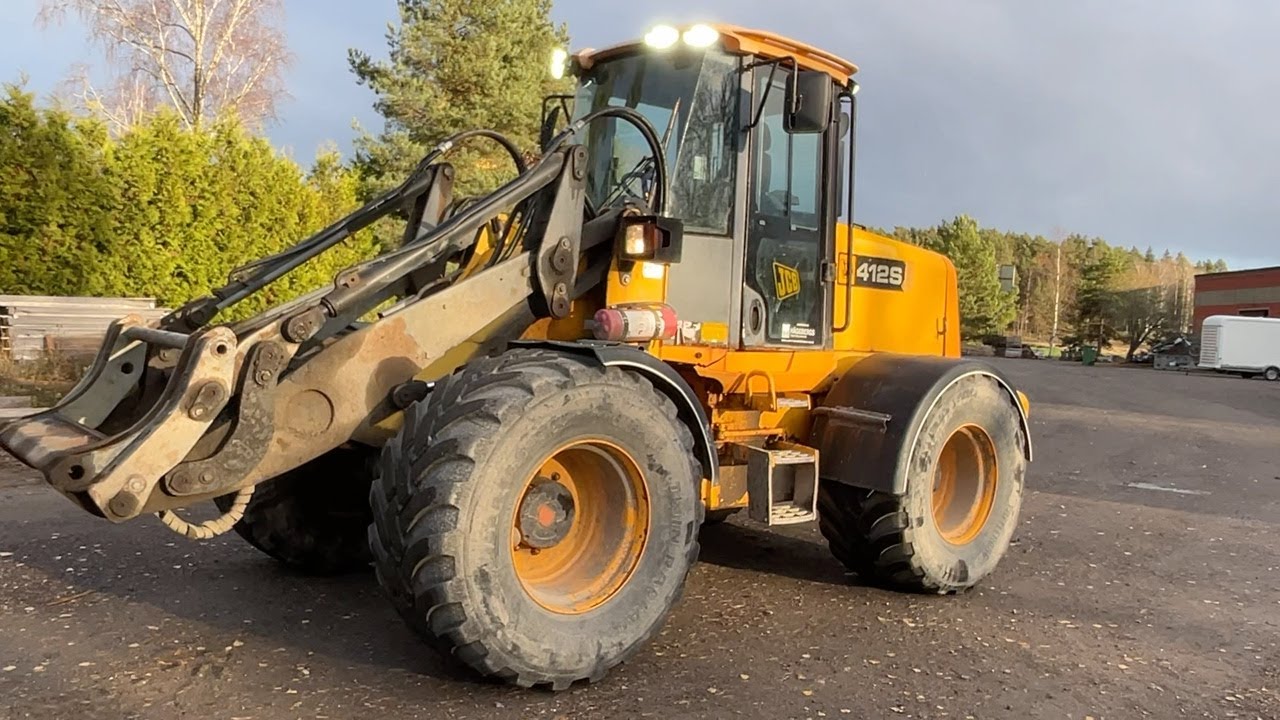 Köp Hjullastare JCB 412 S Agri på Klaravik - YouTube