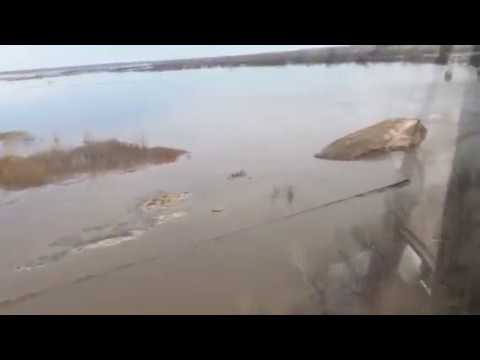 Big Lake, MO & NE levees North of Rulo, NE. 3.18.2019 Clip 2 of 3 - YouTube