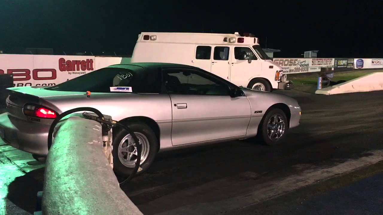 LS1 Camaro 1/4 mile stock - YouTube