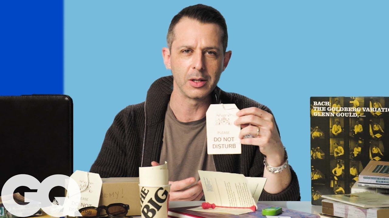 10 Things Succession's Jeremy Strong Can't Live Without | GQ - YouTube