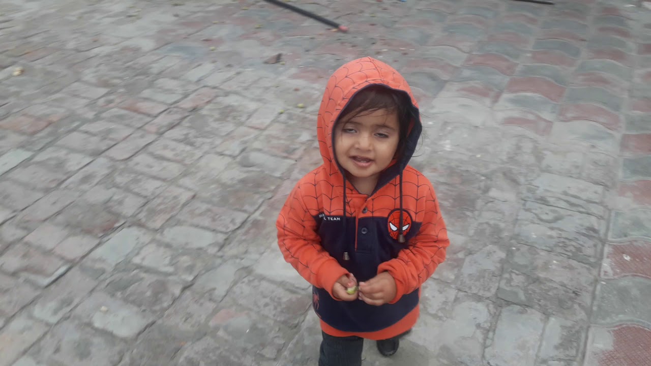 Bebe zarhu la rehi ha aj dekho🤣🤣🤣 - YouTube