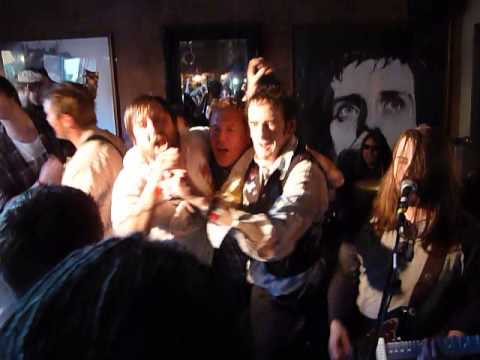 Eddie Tenpole - Swords of a Thousand Men - Live Long Division 8/6/13 ...
