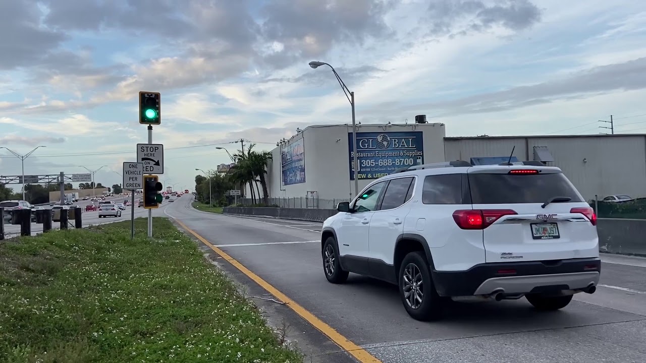 How to use a Ramp Signal - YouTube