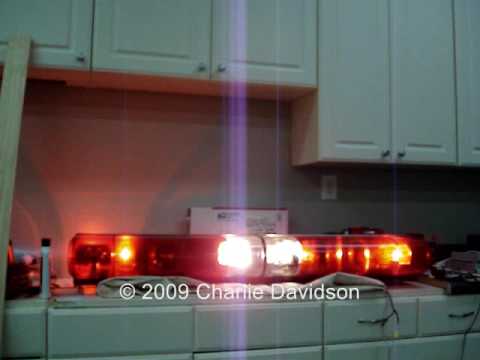 Federal Signal AeroDynic Lightbar Demo - YouTube