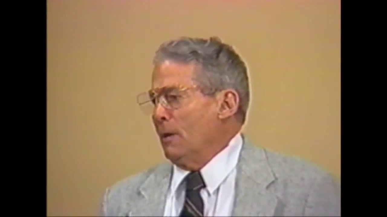 Dr. Peter Ruckman - God's Righteousness (Chalk Talk) - YouTube