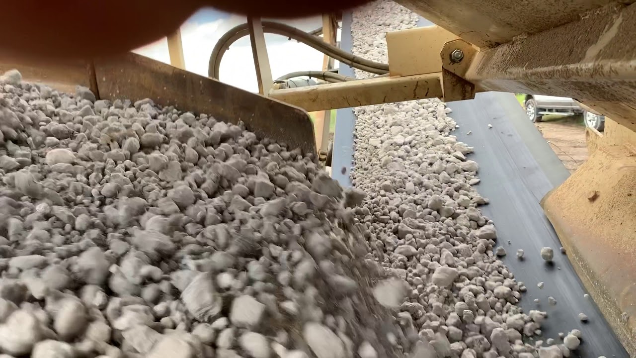 See the Ball Shaker deck in operation! - YouTube