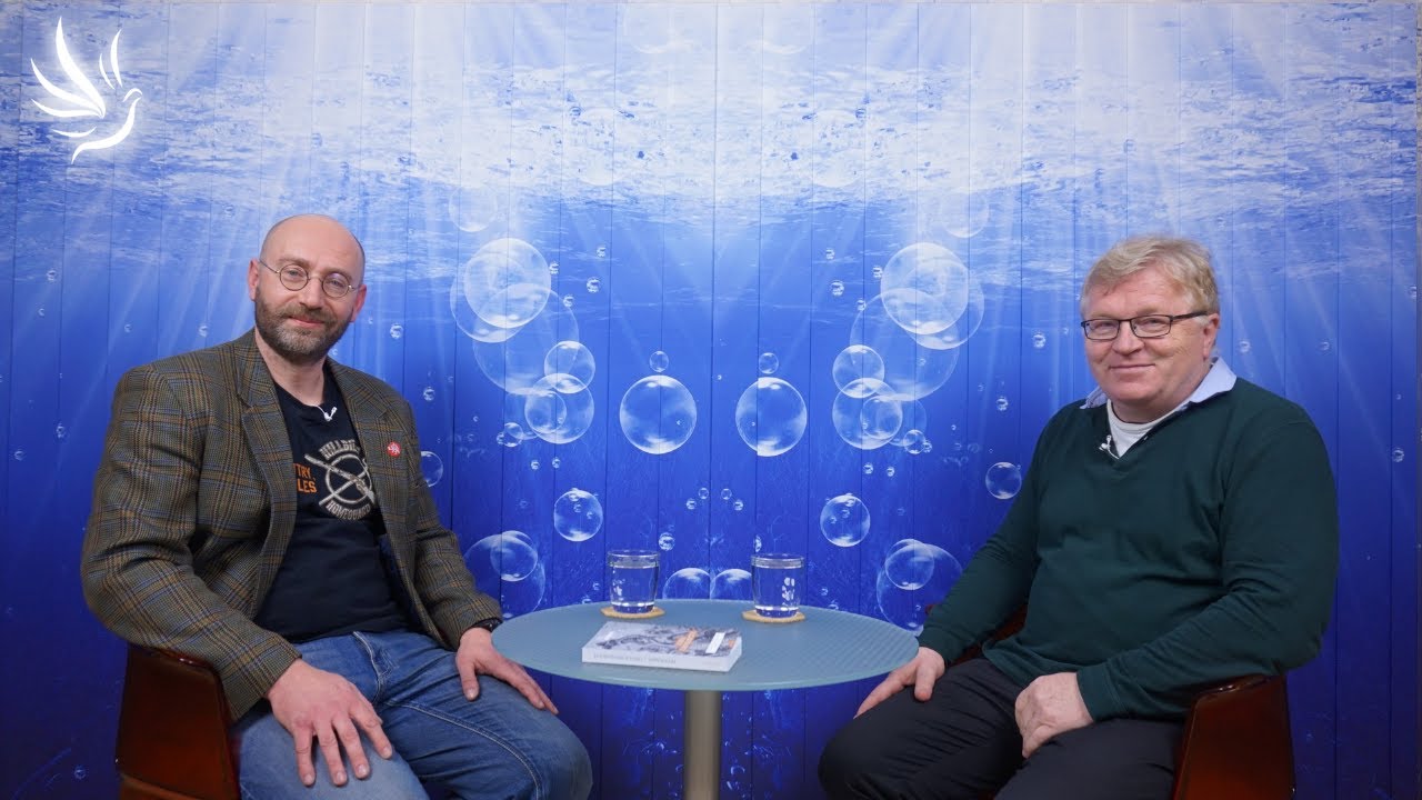 Phdr. Petr Hampl, Ph.D., Cesta z nevolnictví - YouTube