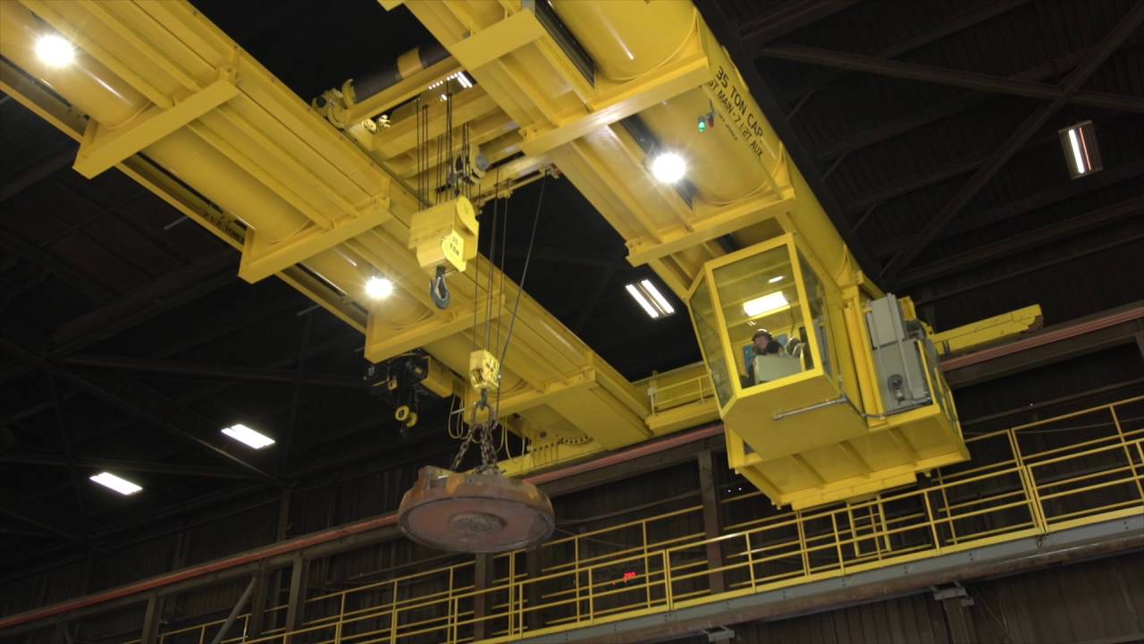 Bohl Crane - Winoa Abrasives 35ton - YouTube