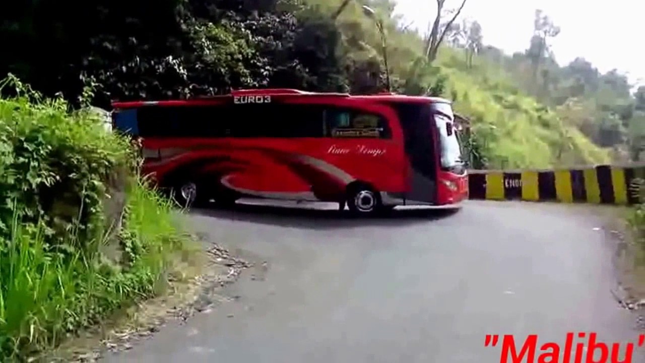 skill dewa supir bus - YouTube