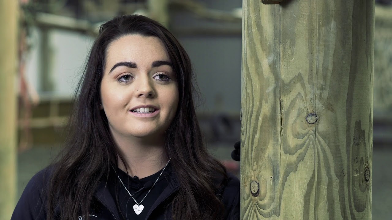 Rhodd Alaw Parry! Prentis Chwaraeon / Sports Apprentice (Saesneg ...